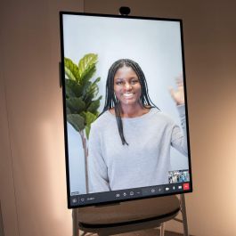Microsoft Surface Hub 3 50 inch - Interactief whiteboard